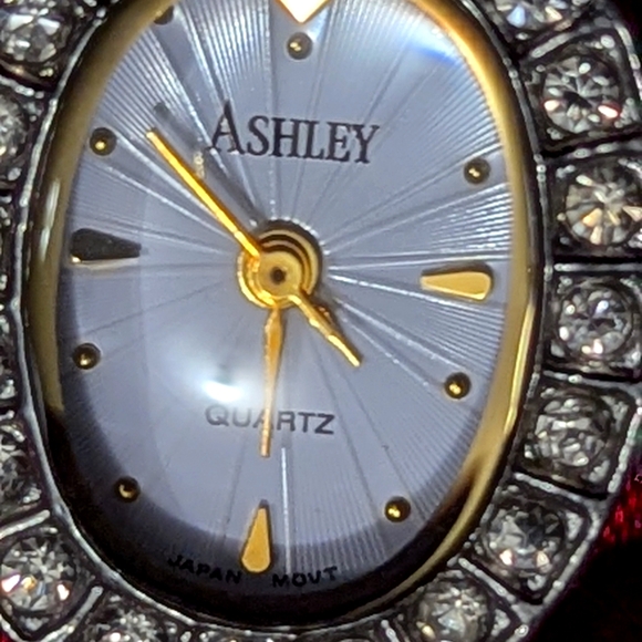 Ashley Stewart | Accessories | Ashley Quartz Ladies Water Resistant ...